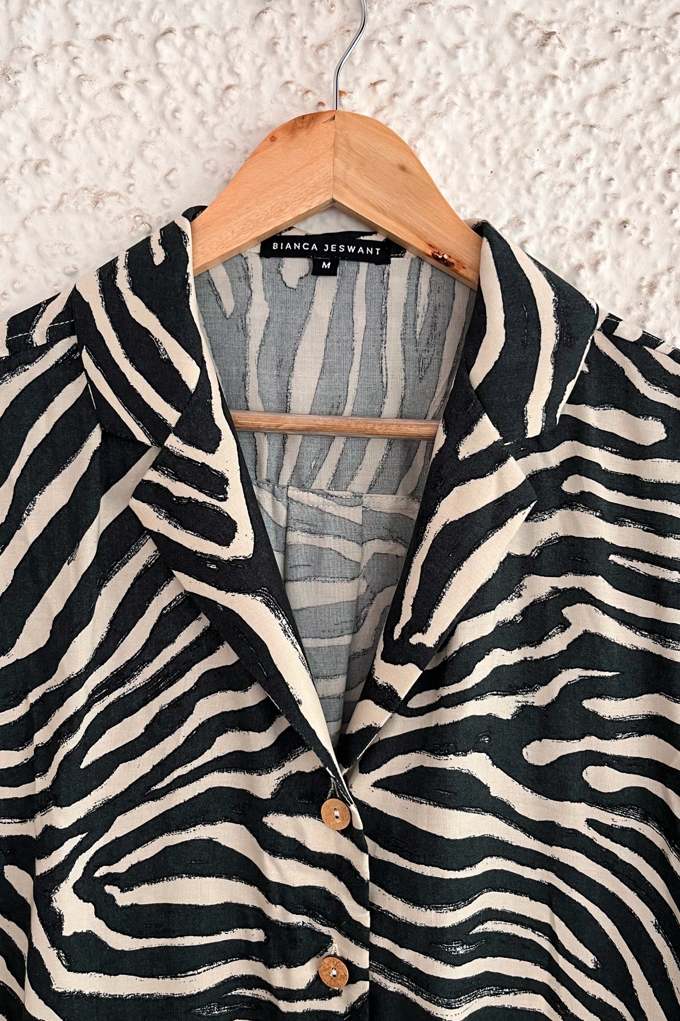 Statement Shirts – Bianca Jeswant